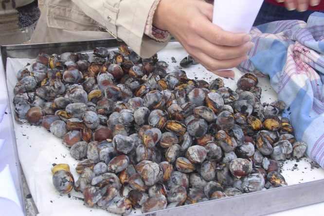 Discover why castañas are the perfect Autumnal Snack